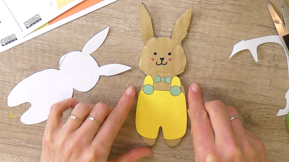 Lapin de Pâques en carton - ManzaBull'